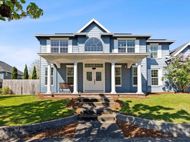 211 W Hazelnut Dr, Newberg, OR 97132