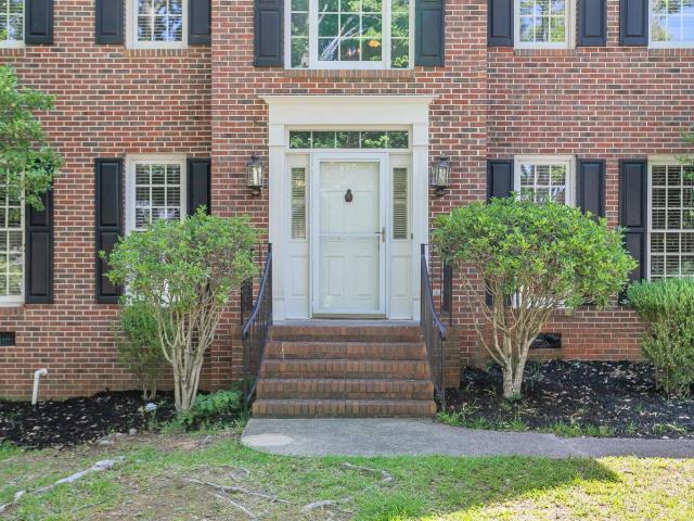 211 W Hypericum Lane