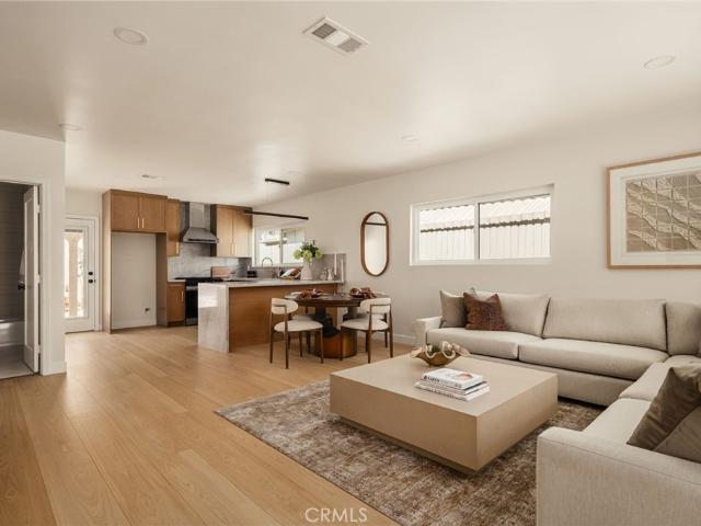 211 W Markland Drive