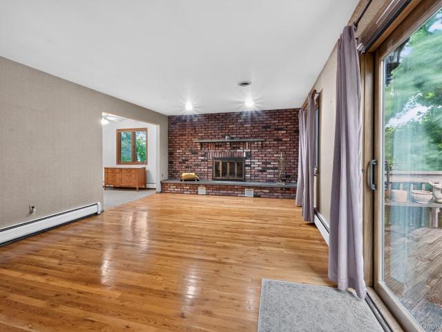 211 Waters Edge