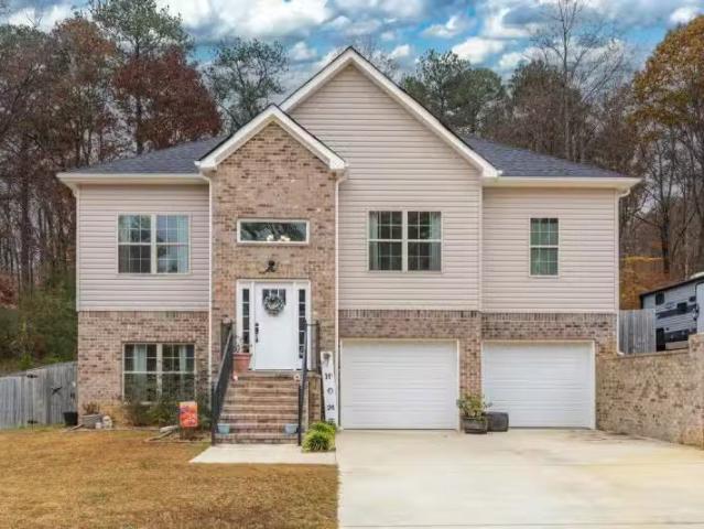 211 WALNUT ST, LEEDS, AL 35094