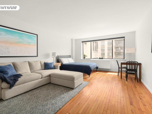 211 West 71st Street, New York, NY