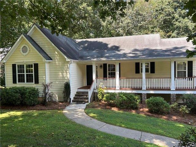 211 Westwind Dr, Ball Ground, GA 30107