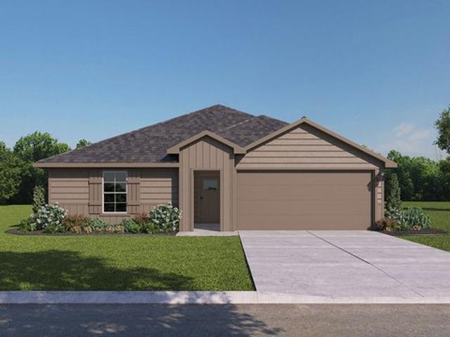 211 Whispering Pine Dr, Royse City, TX 75189