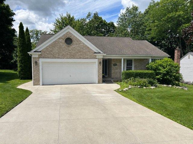 211 Whitney Dr, Rochester Hills, MI 48307