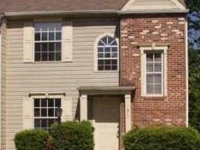 211 Wind Ridge Dr, Stafford, VA 22554
