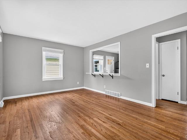 211 Windemere Road