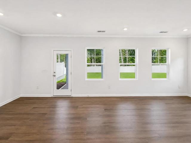 211 Tree Moss Court