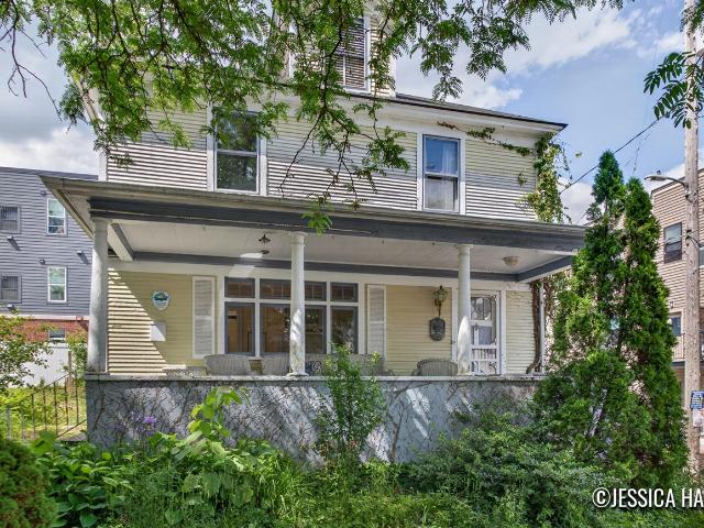 211 Trowbridge Street