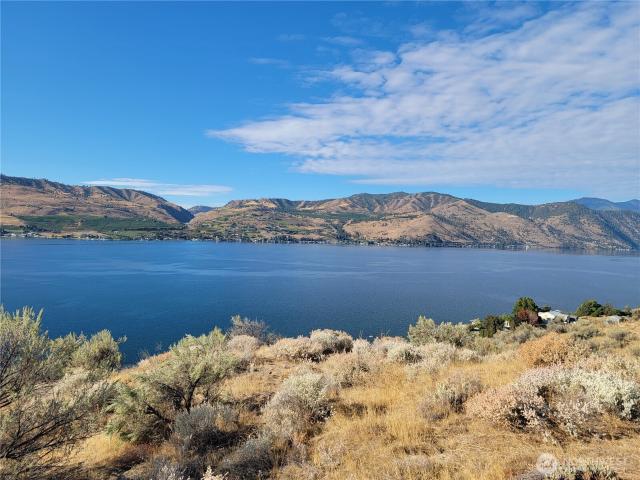 211 Viewland Way