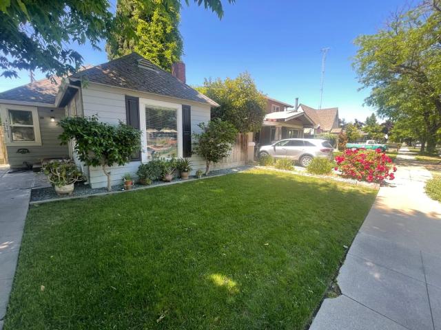 211 Virginia Ave, Modesto, CA 95354 | MLS #226050 | Compass