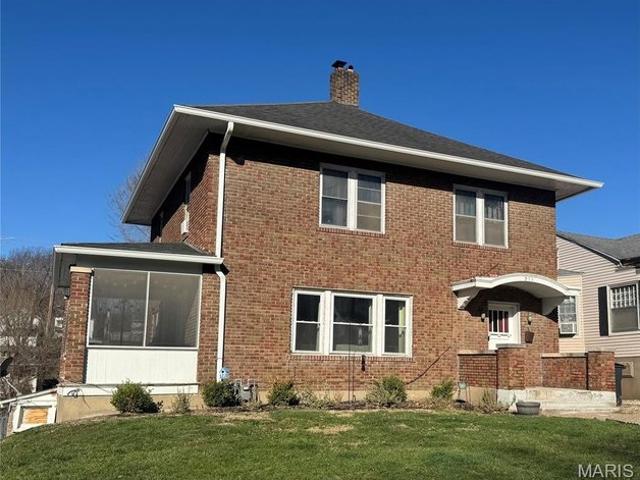 211 Virginia St, Hannibal, MO 63401