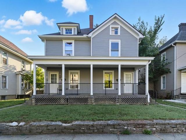 211 Young St, Middletown, OH 45044