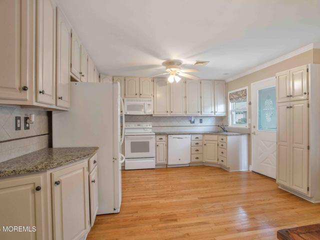 211A Huntington Drive