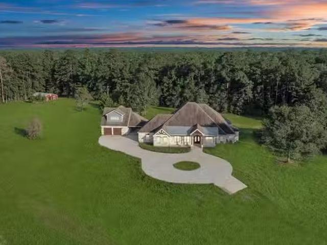 21247 Peach Bend, Cleveland, TX 77328 MLS 61863713
