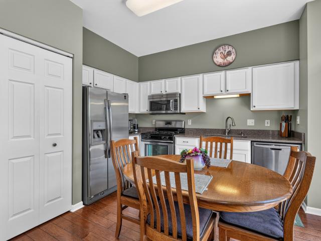 21249 W Edison Lane
