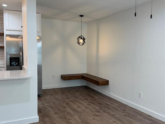 2124 Burton Dr # 133