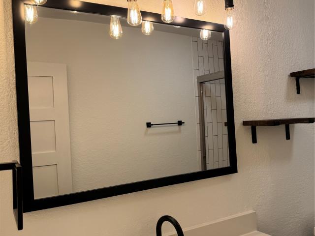 2124 Burton Dr, Unit 133, Austin, TX 78741 | MLS #9495