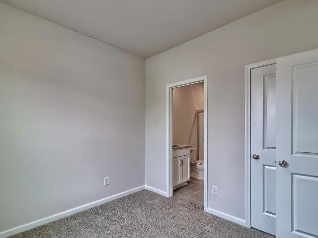 2124 Coral Daisy Trail