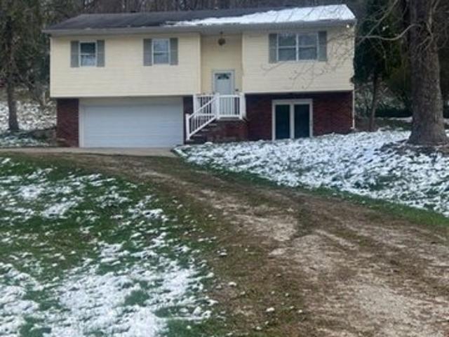 2124 County Road 31, Chesapeake, OH 45619