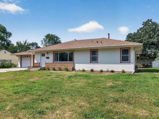 2124 Dixon Drive