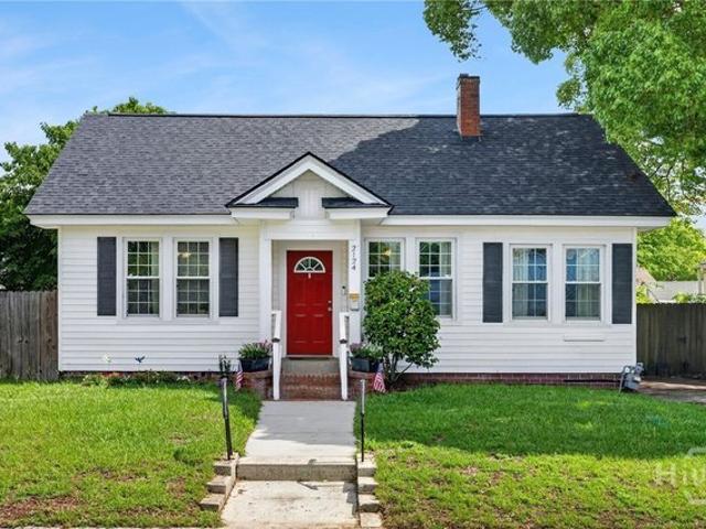 2124 E 39th St, Savannah, GA 31404