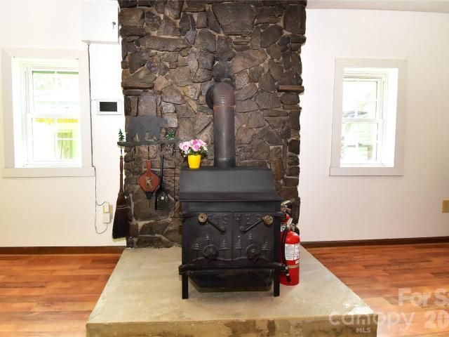 2124 Pisgah Highway
