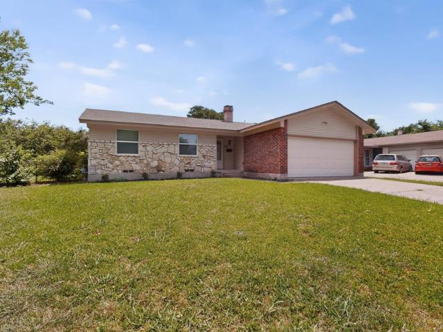 2124 Stonehenge Drive