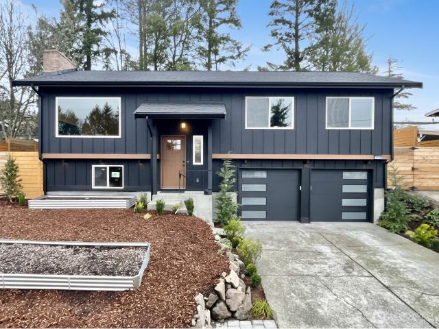 2124 th Ave S, Des Moines, WA 98198 | MLS #2464