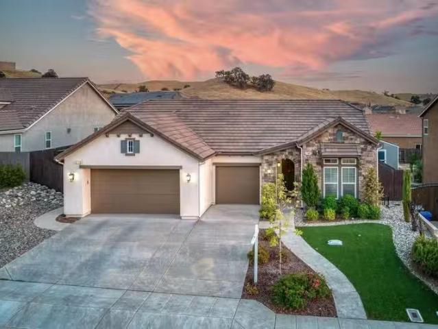 21250 Lago Bello Ln, Friant, CA 93626 MLS# 614085