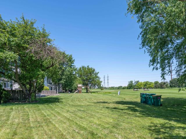 21258 W Cascade Court
