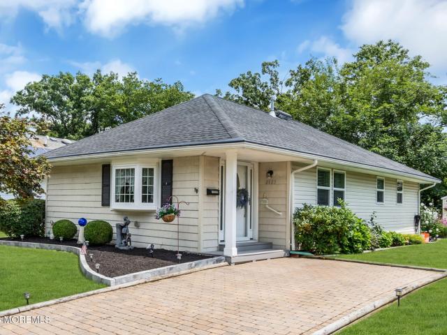 2125 Mount Hope Lane