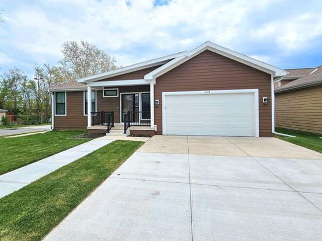 2125 N 25th St, Omaha, NE 68111