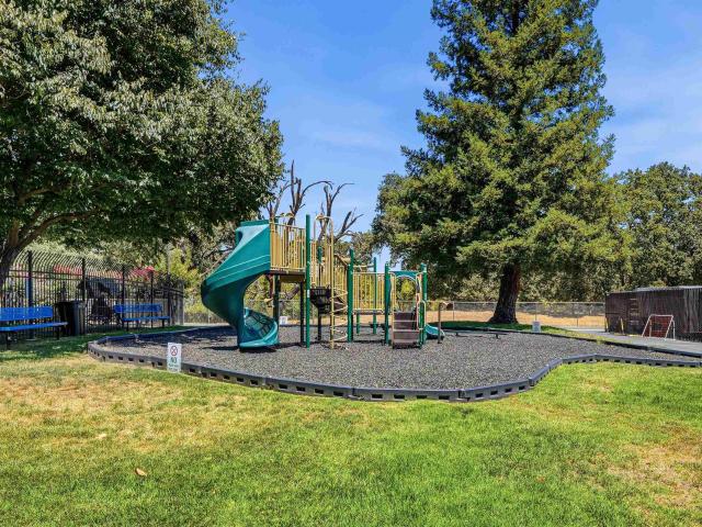 2125 Arroyo Ct 2