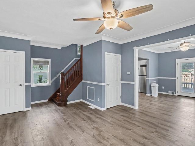 2125 Briar Place