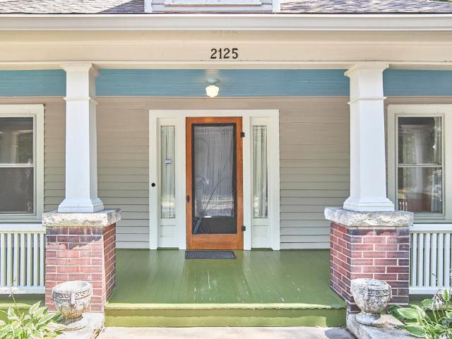 2125 Chapel Hill Road