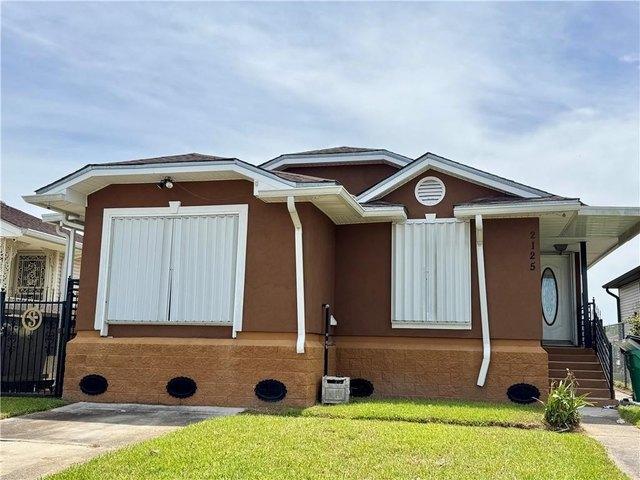 2125 Constantine Dr, Marrero, LA 70072