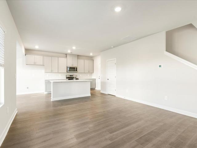 2125 Craven Pl