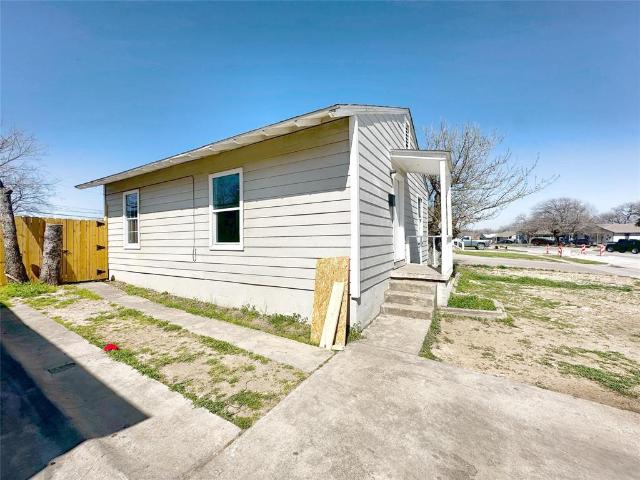 2125 Grayson Ave, Fort Worth, TX 76106 | MLS #21249