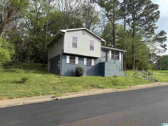 2125 Henry Crumpton Dr, Birmingham, AL 35211
