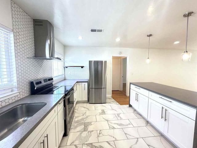 2125 Santa Clara Ave 1 Bedroom Apartment for Rent at 2125 Santa Clara Ave, Alameda, CA 94501