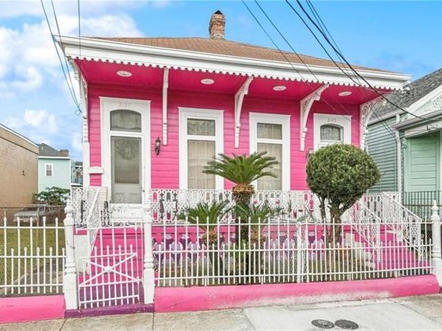 2125 Simon Bolivar Ave, New Orleans, LA 70113