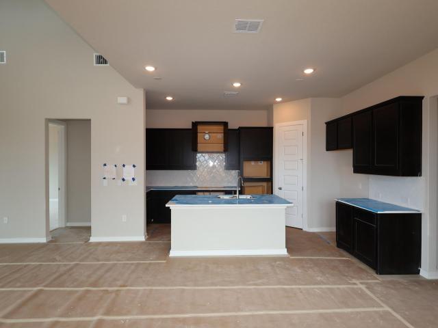 2125 Spokane Dr