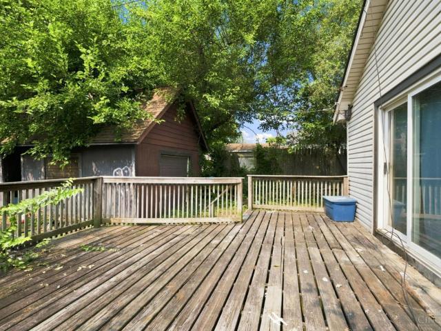 2125 Winona Drive