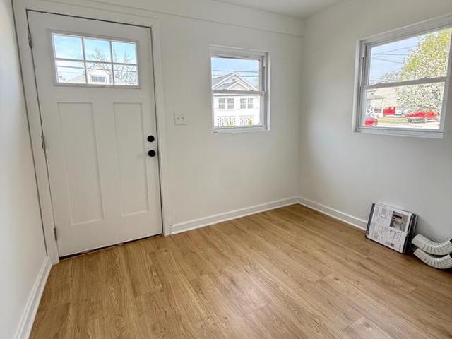 2125 1/2 Oakland