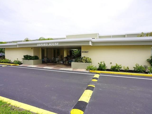 21267 Gertrude Ave Apt 210, Port Charlotte, FL 33952