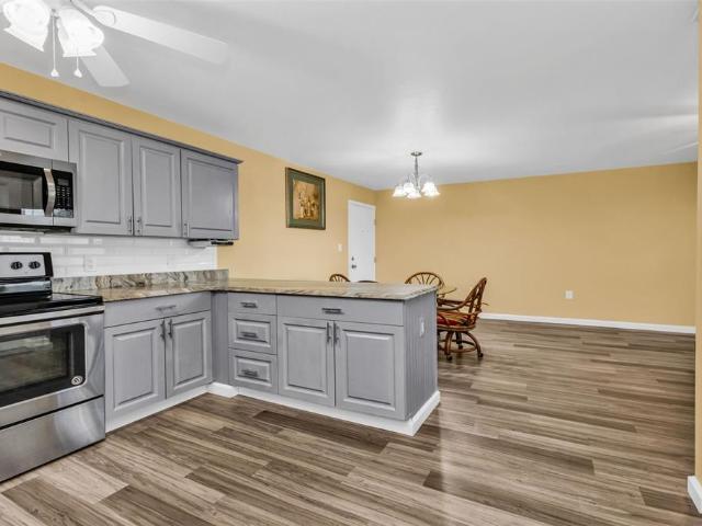 21267 Gertrude Ave, Unit 212, Port Charlotte, FL 33952 | MLS #C7518