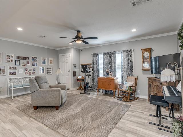 21268 Prairie View Road