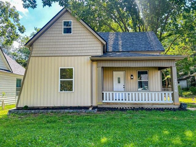 2126 N Lyon Ave, Springfield, MO 65803