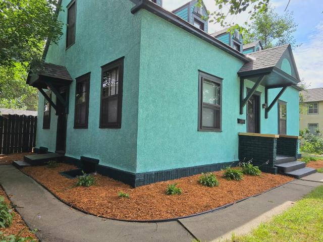 2126 Branch Avenue